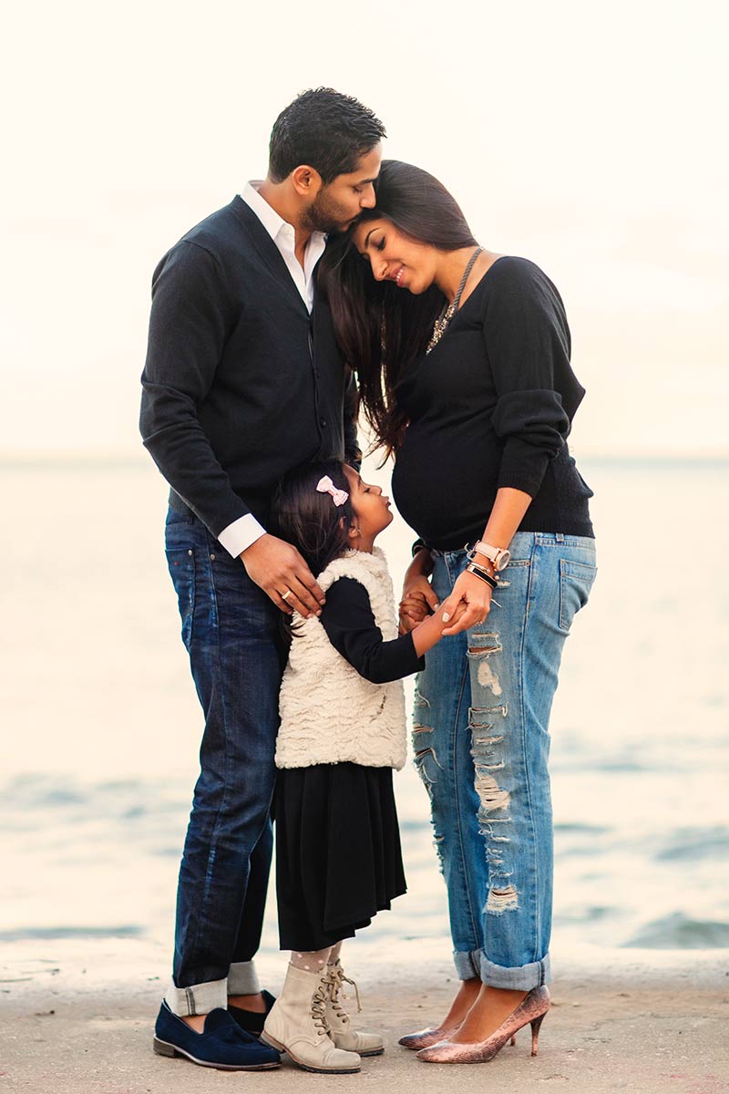 Maternity Photography by Maggie Rife Ponce | Chicago + Nationwide